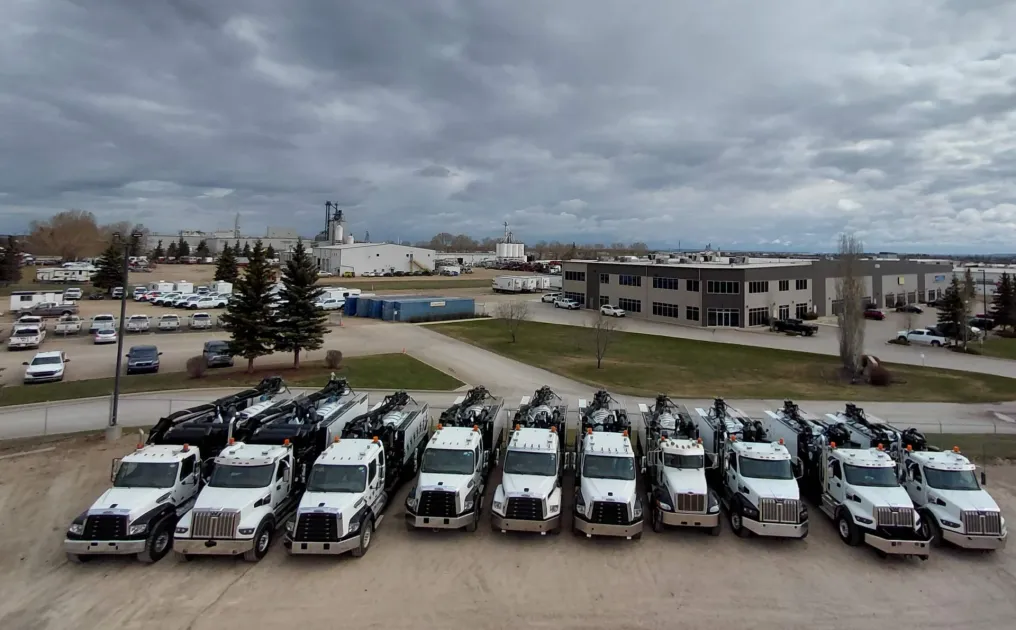 TC 407/412 code vacuum trucks for Sale | Summit Truck Equipment